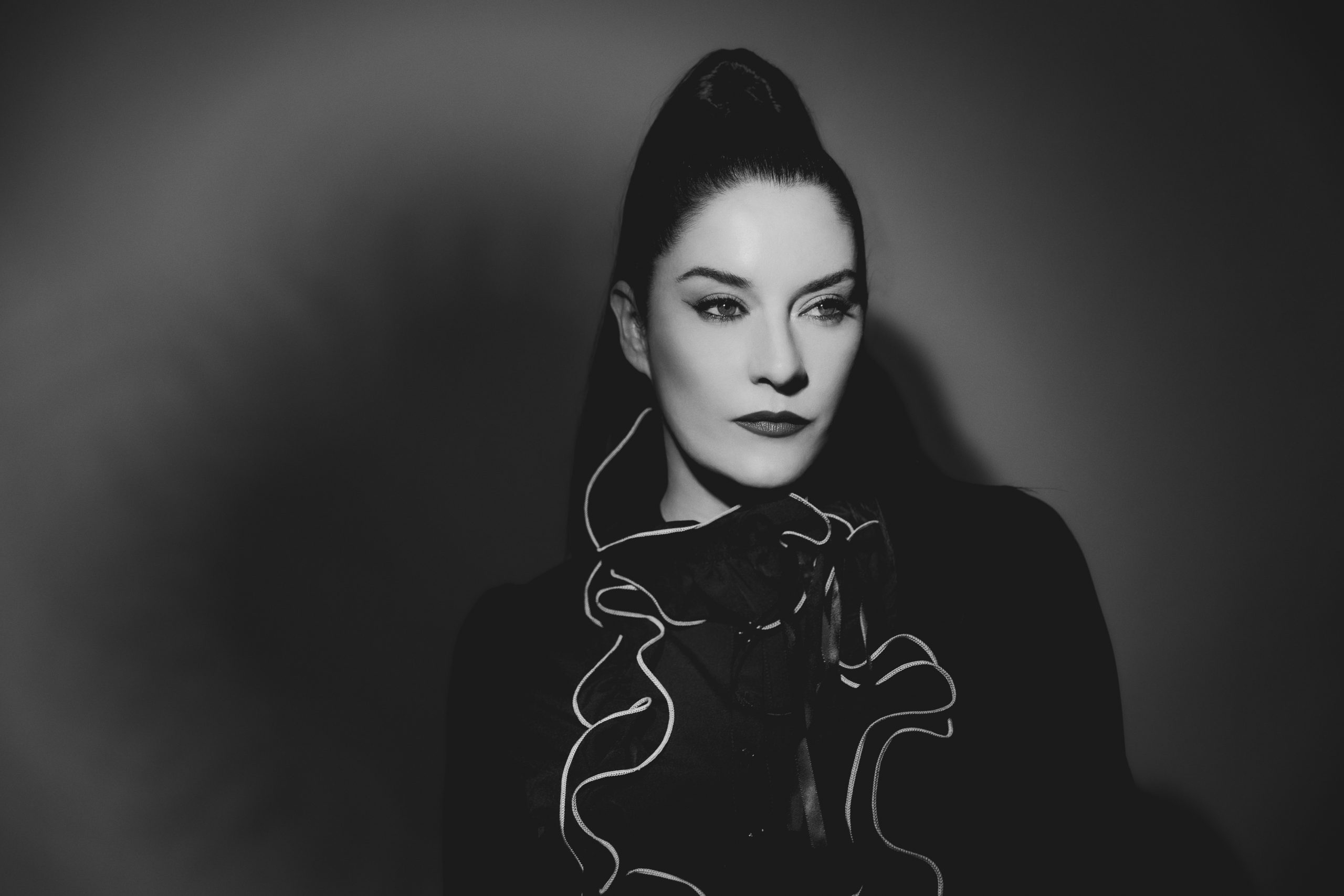 Meet Georgina Ward | Singer-Songwriter of Rock, Soul & Pop