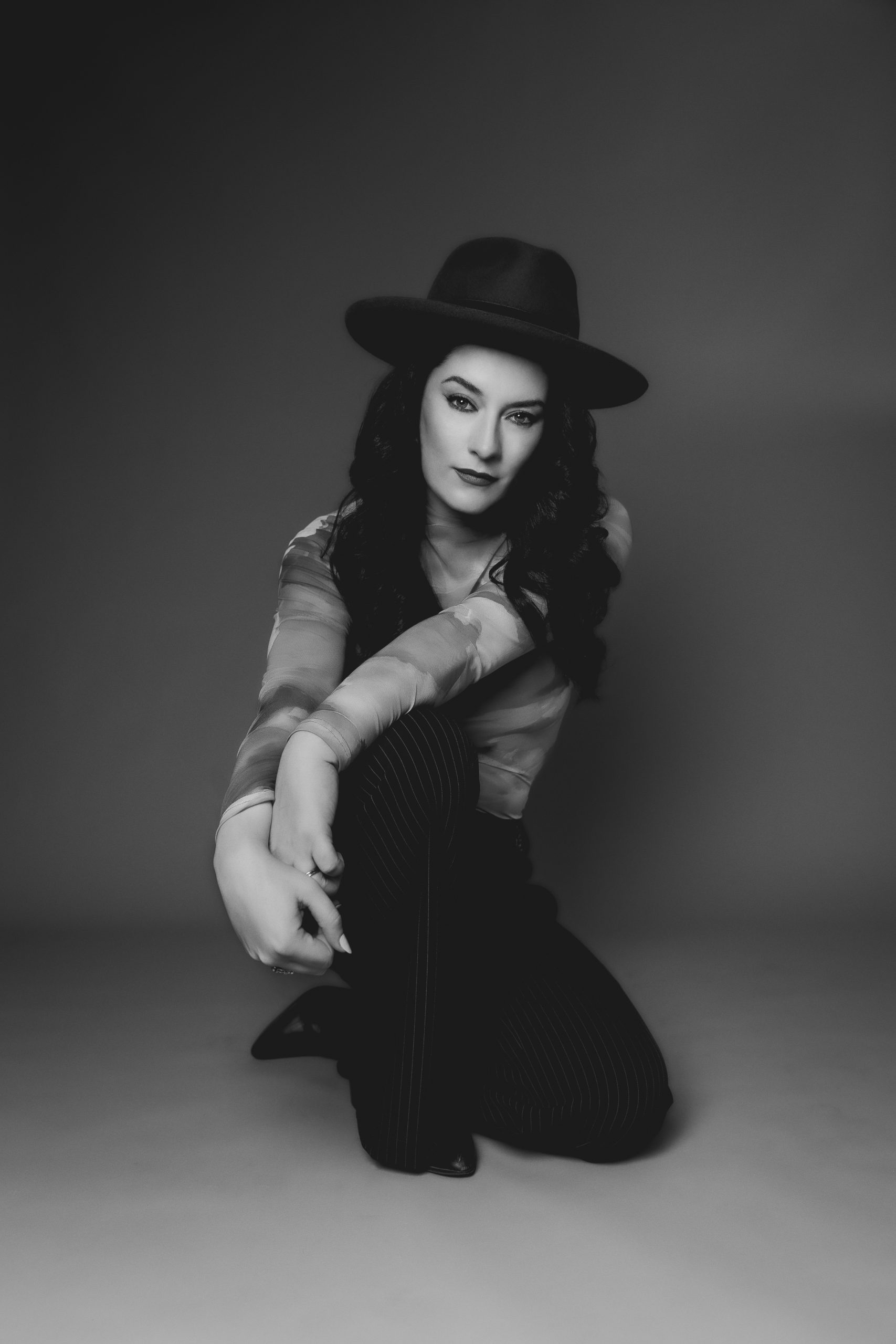 Contact Georgina Ward | Booking & Inquiries